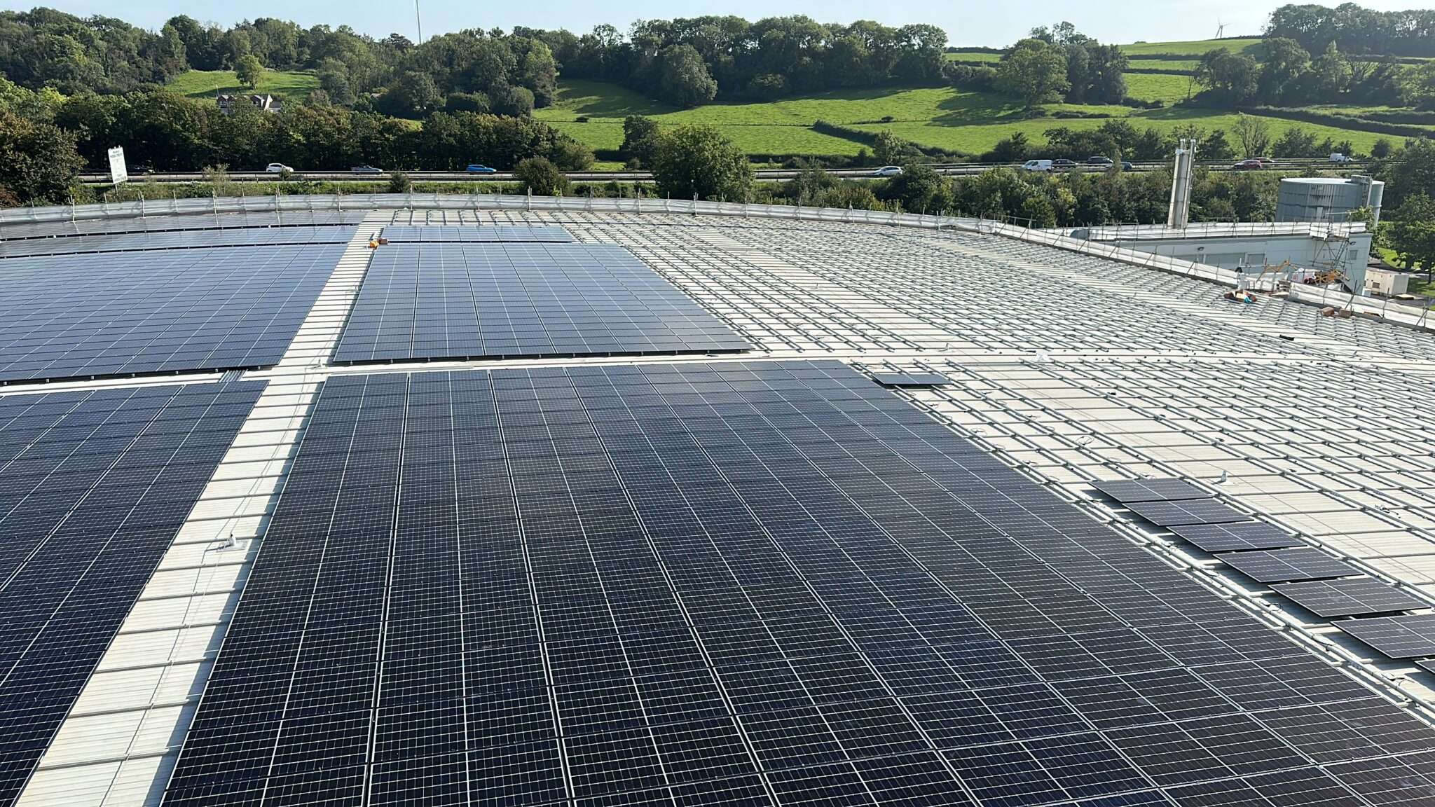 A Complete Guide To Solar Panels For Commercial Buildings