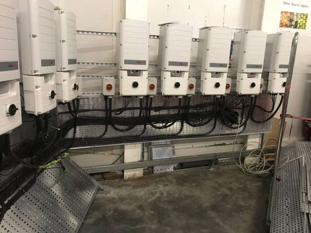 Commercial Solar Panel System Inverters Vs Optimisers