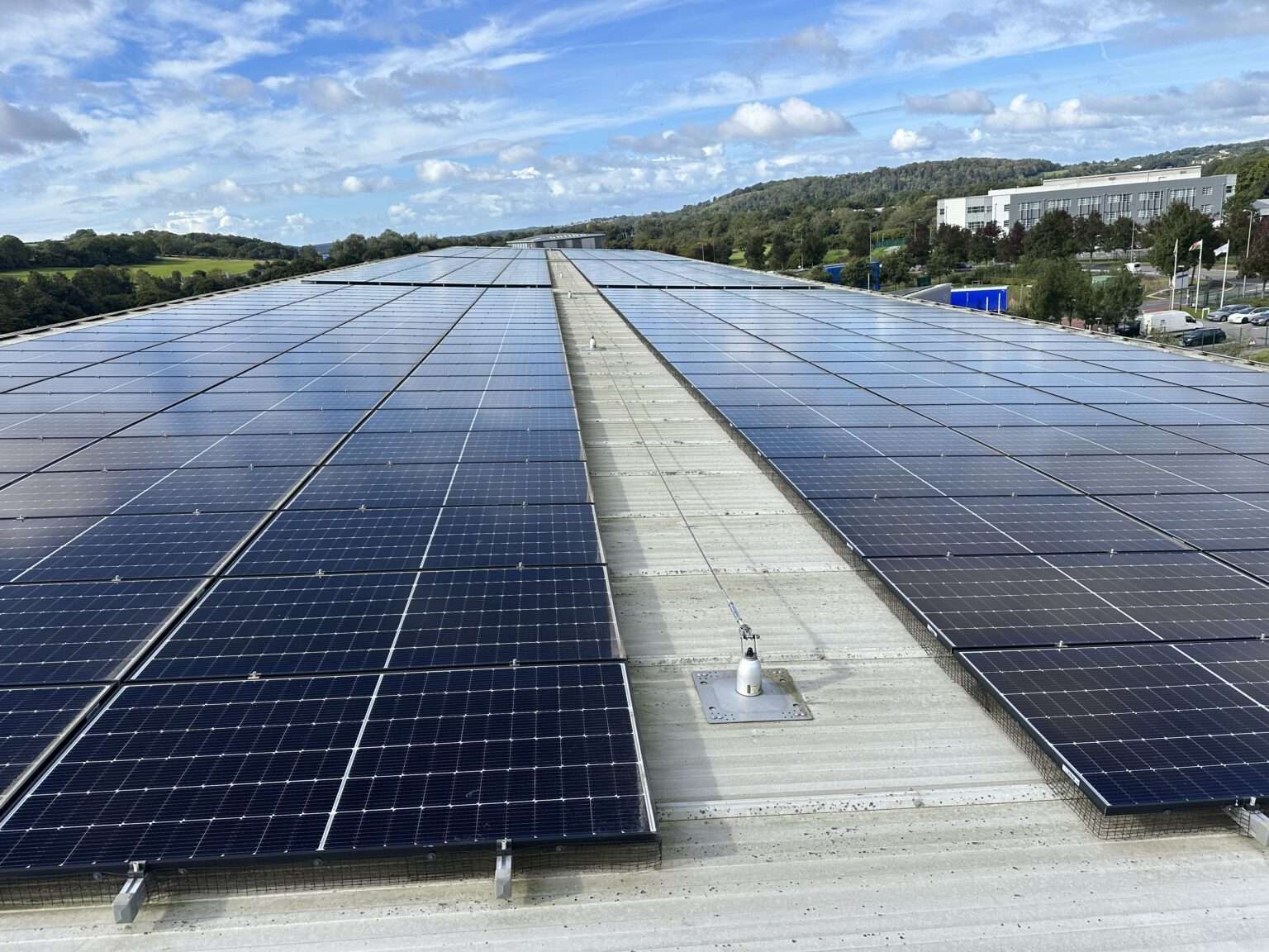 Monocrystalline Solar Panels: A Comprehensive Guide