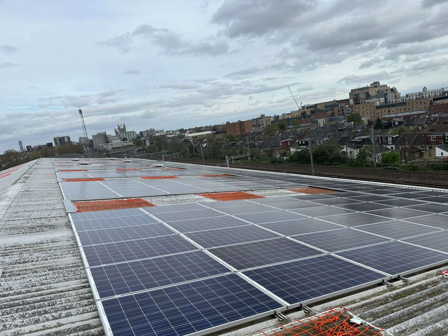 Advantages And Disadvantages Of Solar Energy In The UK: What You Need ...