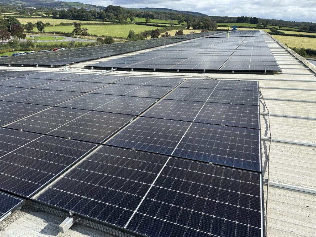 What Are The Best Commercial Solar Panels In The UK